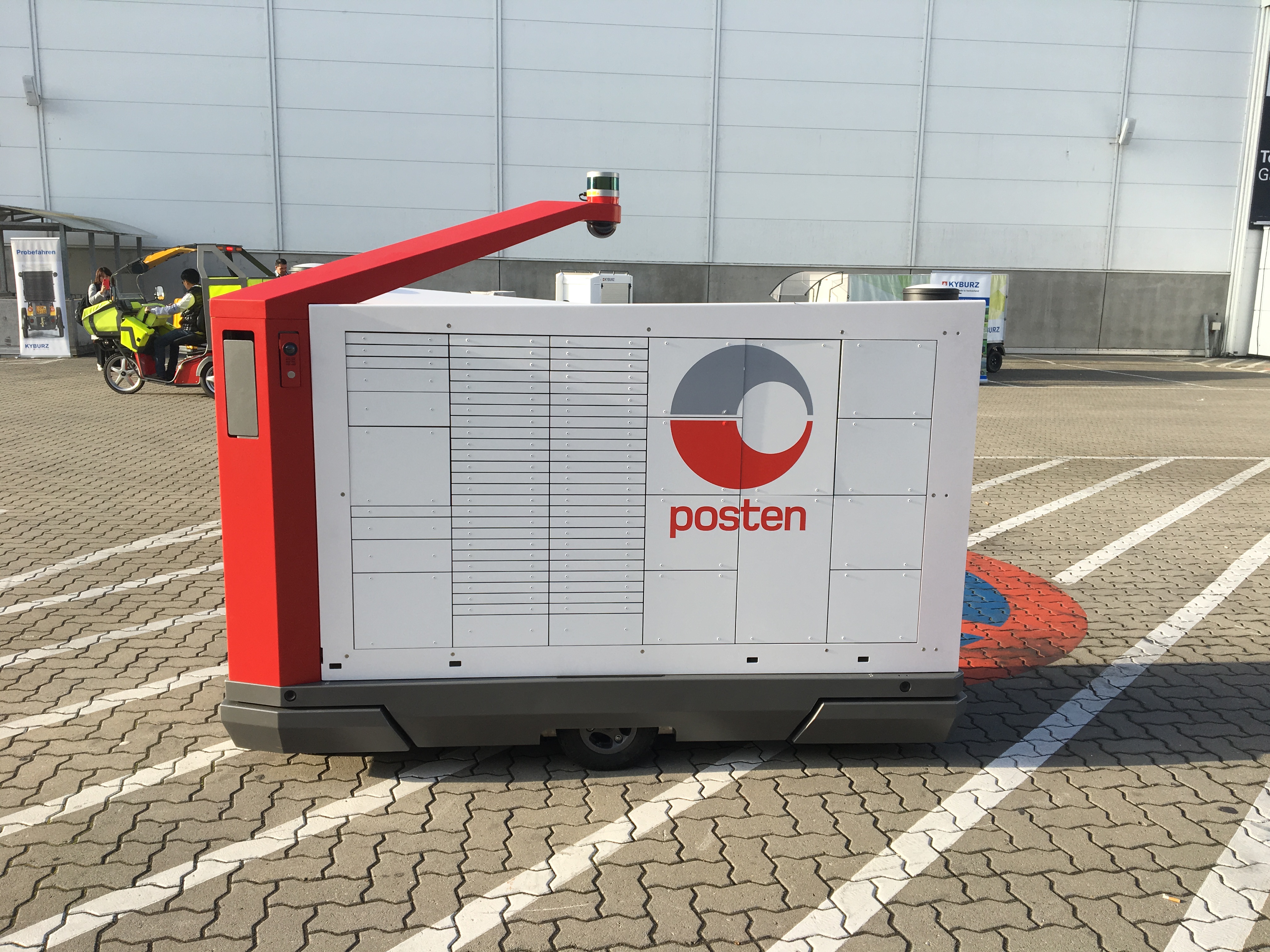 Kyburz demonstrates its electric autonomous delivery trolley at POST ...