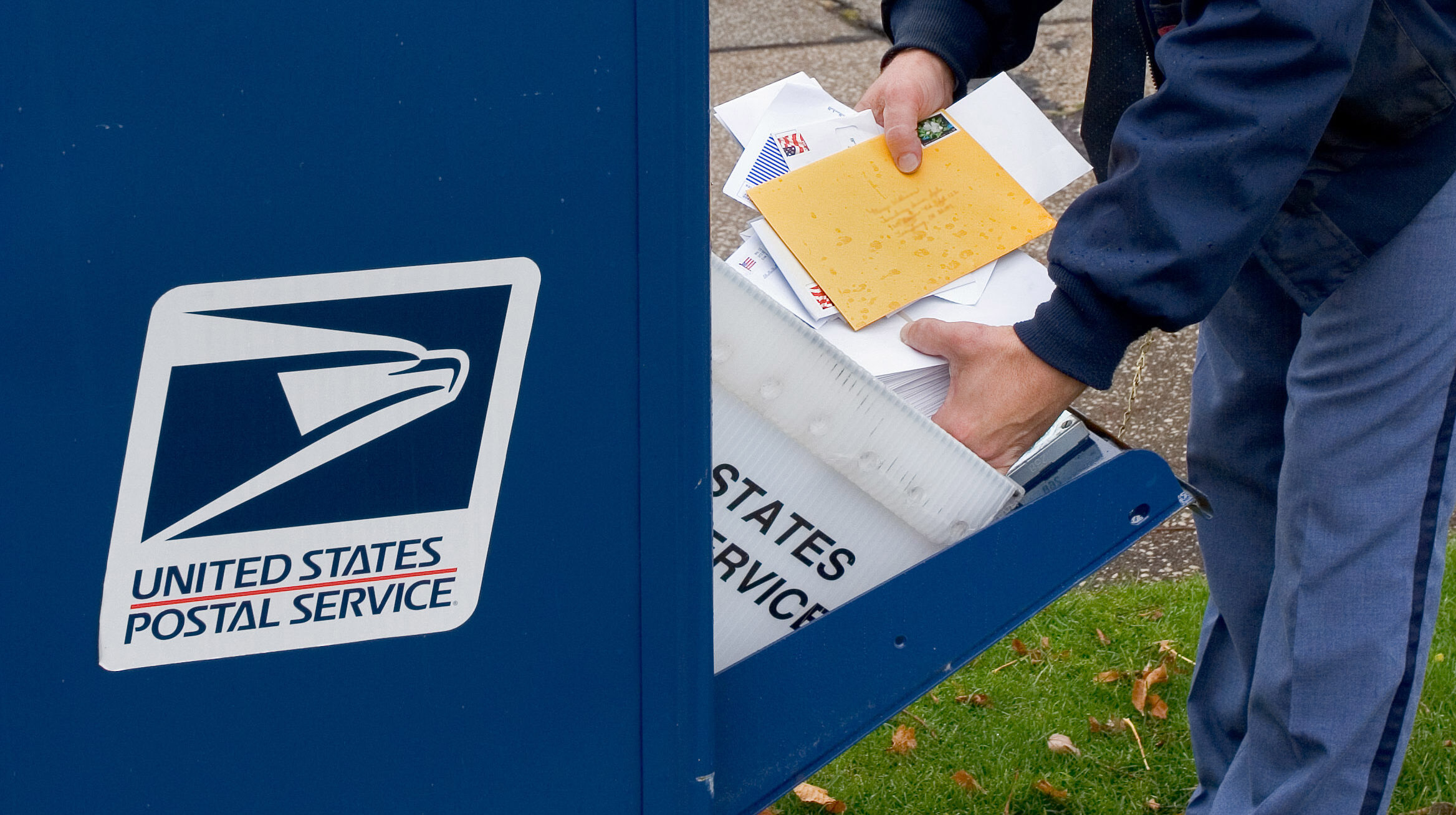 USPS financial condition "continues to worsen", reports PRC - Parcel ...