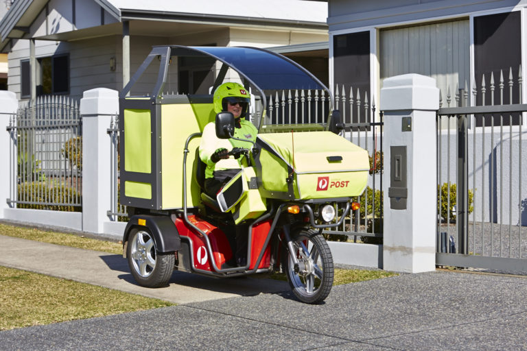Australia Post to operate nation’s largest electric vehicle fleet ...