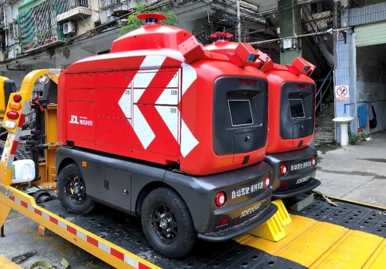 JD delivery robots arrive in Guangzhou for Covid-19 relief - Parcel and ...