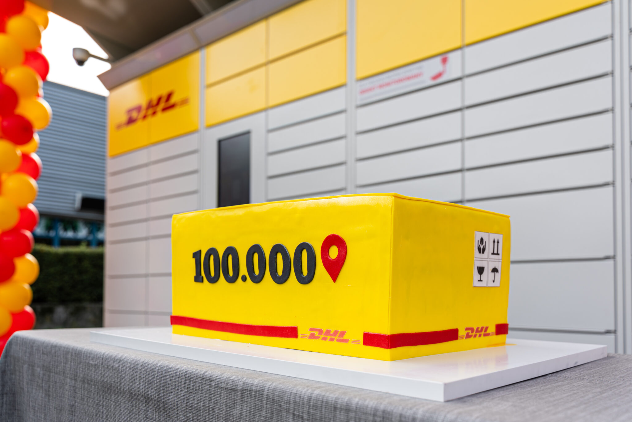 DHL eCommerce opens 100,000th PUDO point in Europe - Parcel and Postal ...