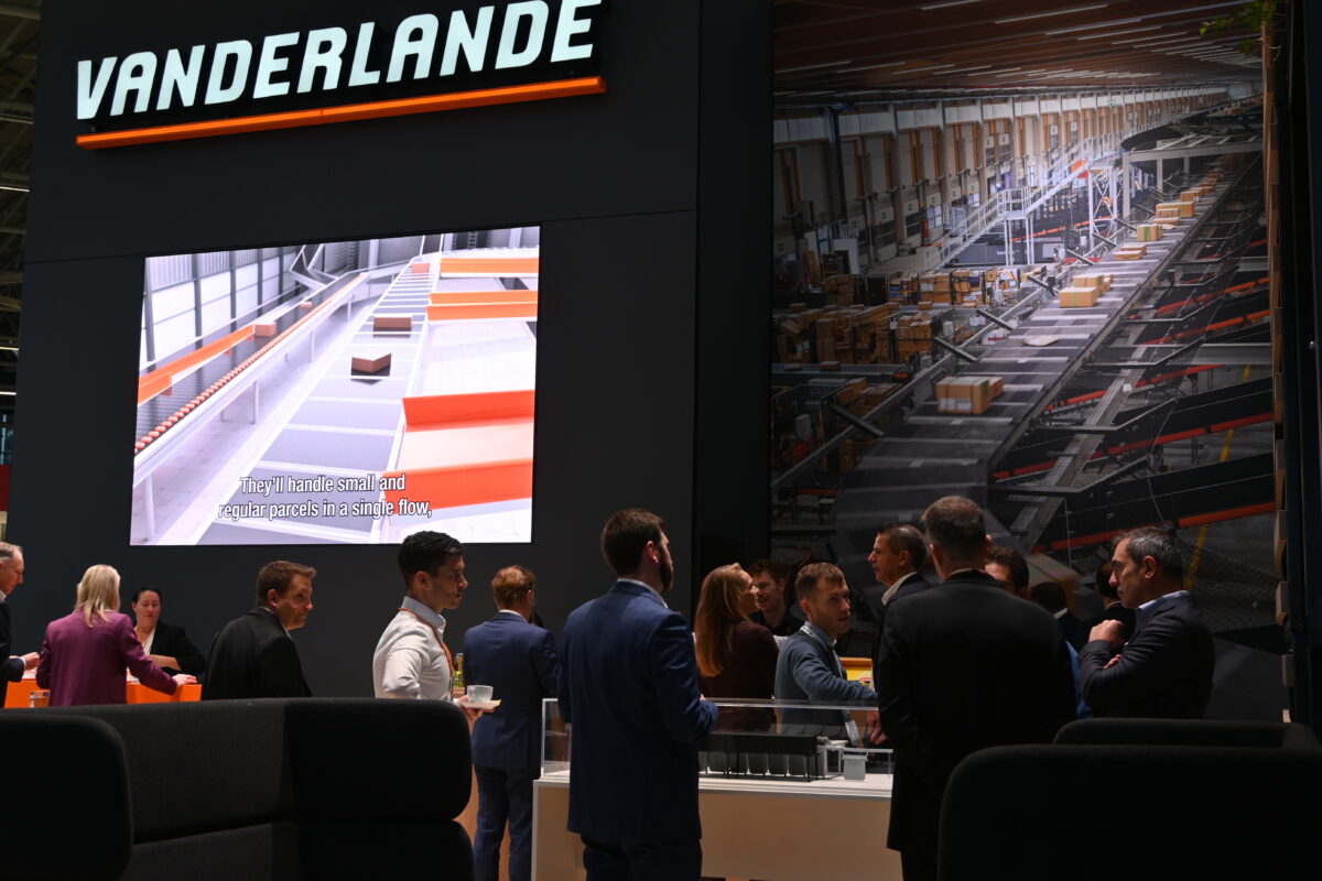 EXPO NEWS | DAY 1: Vanderlande launches bagging system for small parcels - Parcel and Postal ...