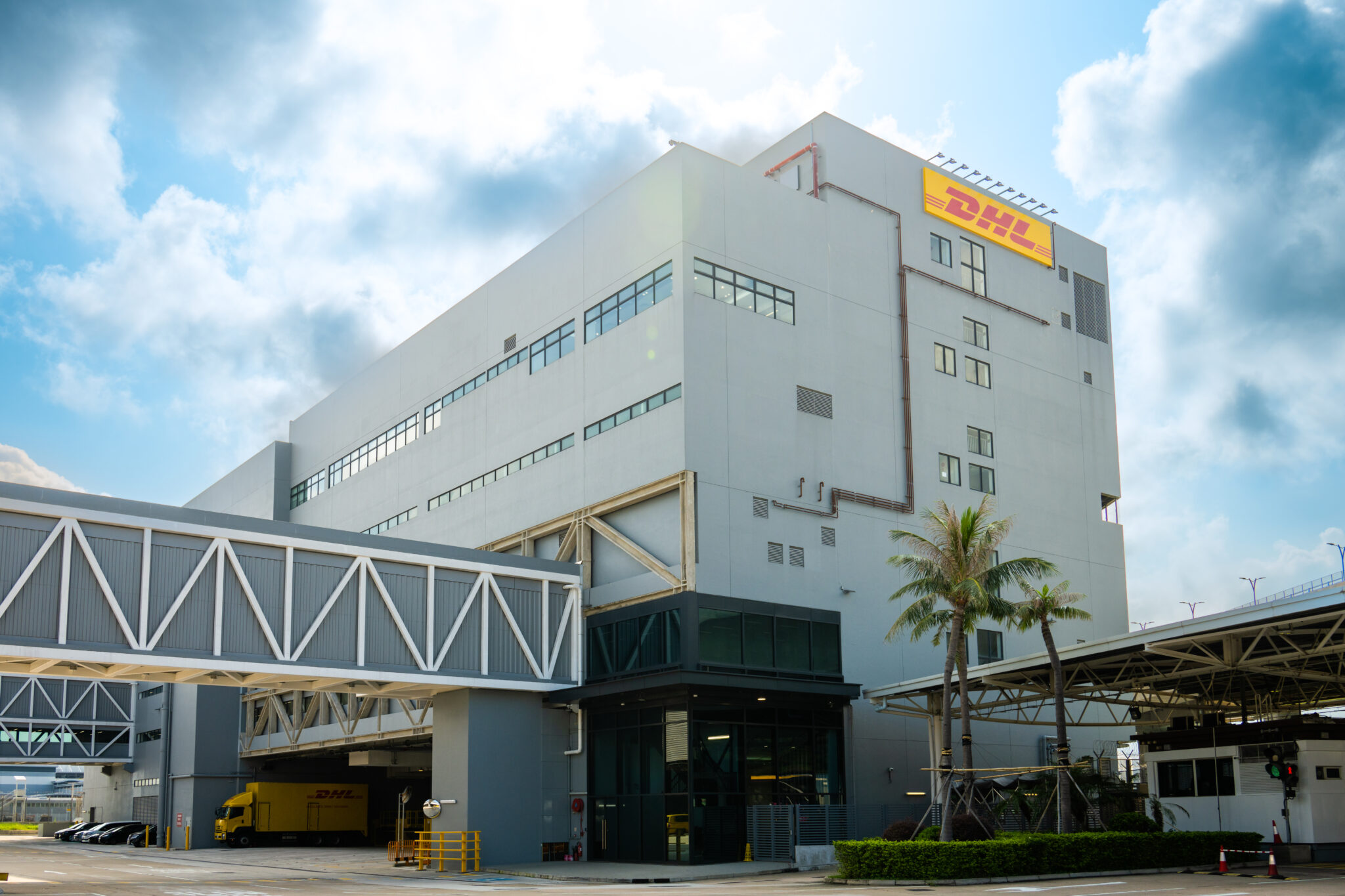 DHL Express opens expanded global hub at Hong Kong International ...