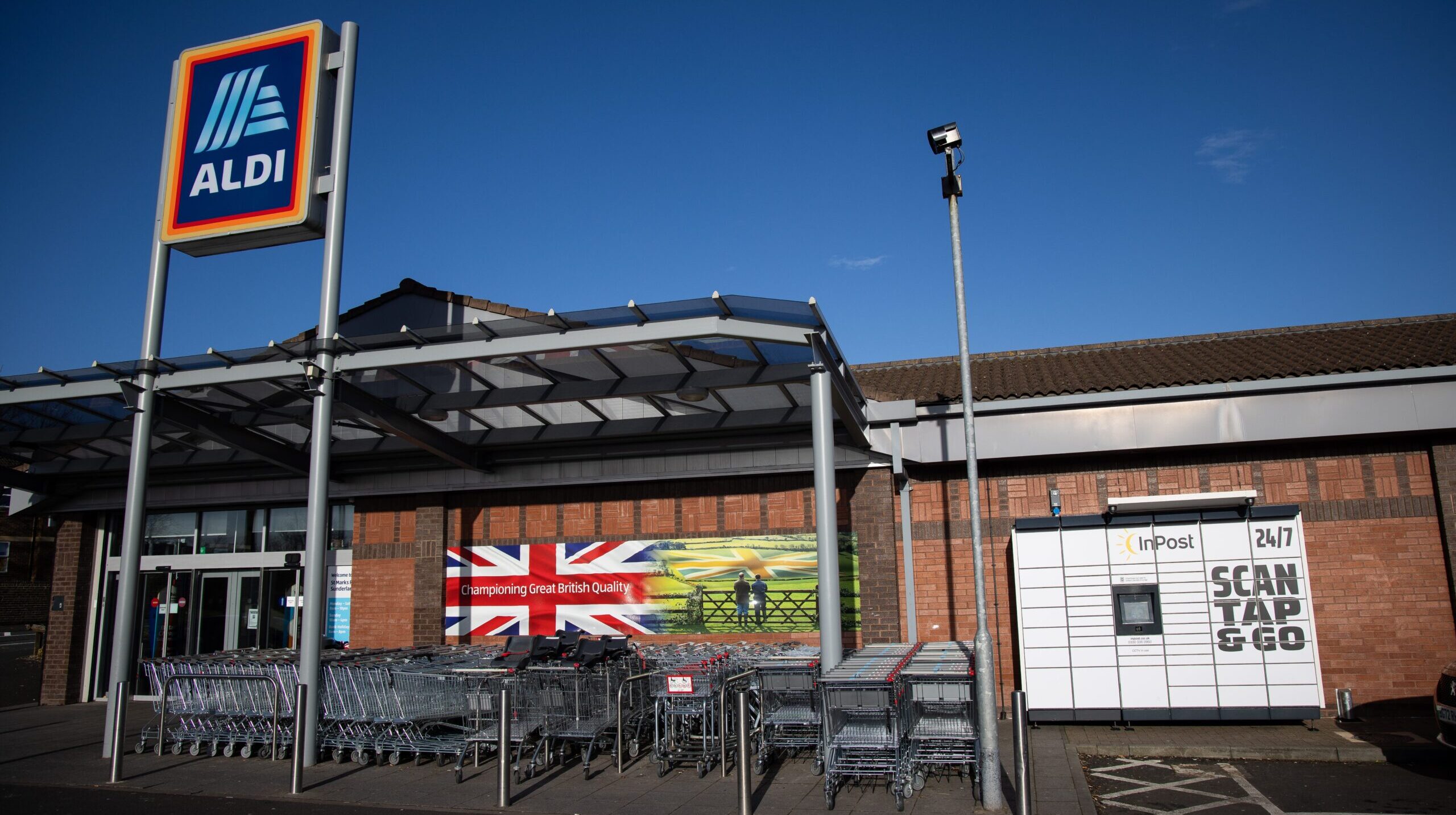 InPost expands locker network at Aldi stores in the UK - Parcel and ...