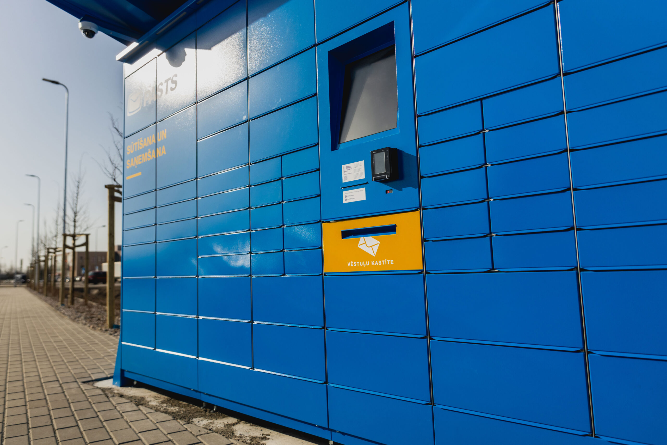 Parcel lockers with letterboxes launched in Latvia - Parcel and Postal ...