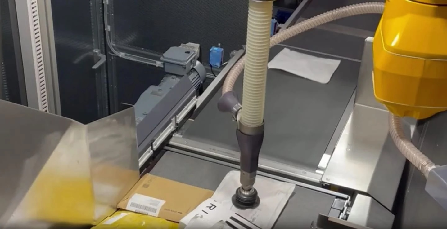 PostNord completes first AI robot pilot project - Parcel and Postal ...