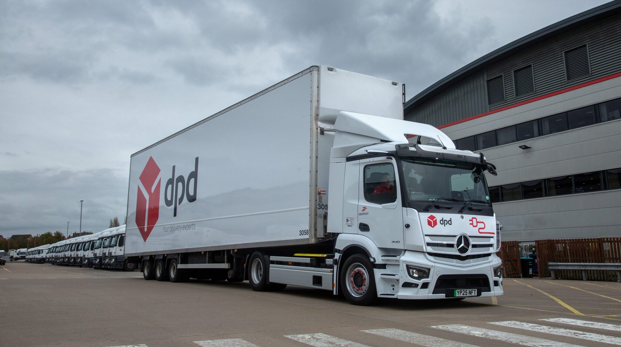 DPD launches trial of all-electric Mercedes-Benz HGV - Parcel and ...